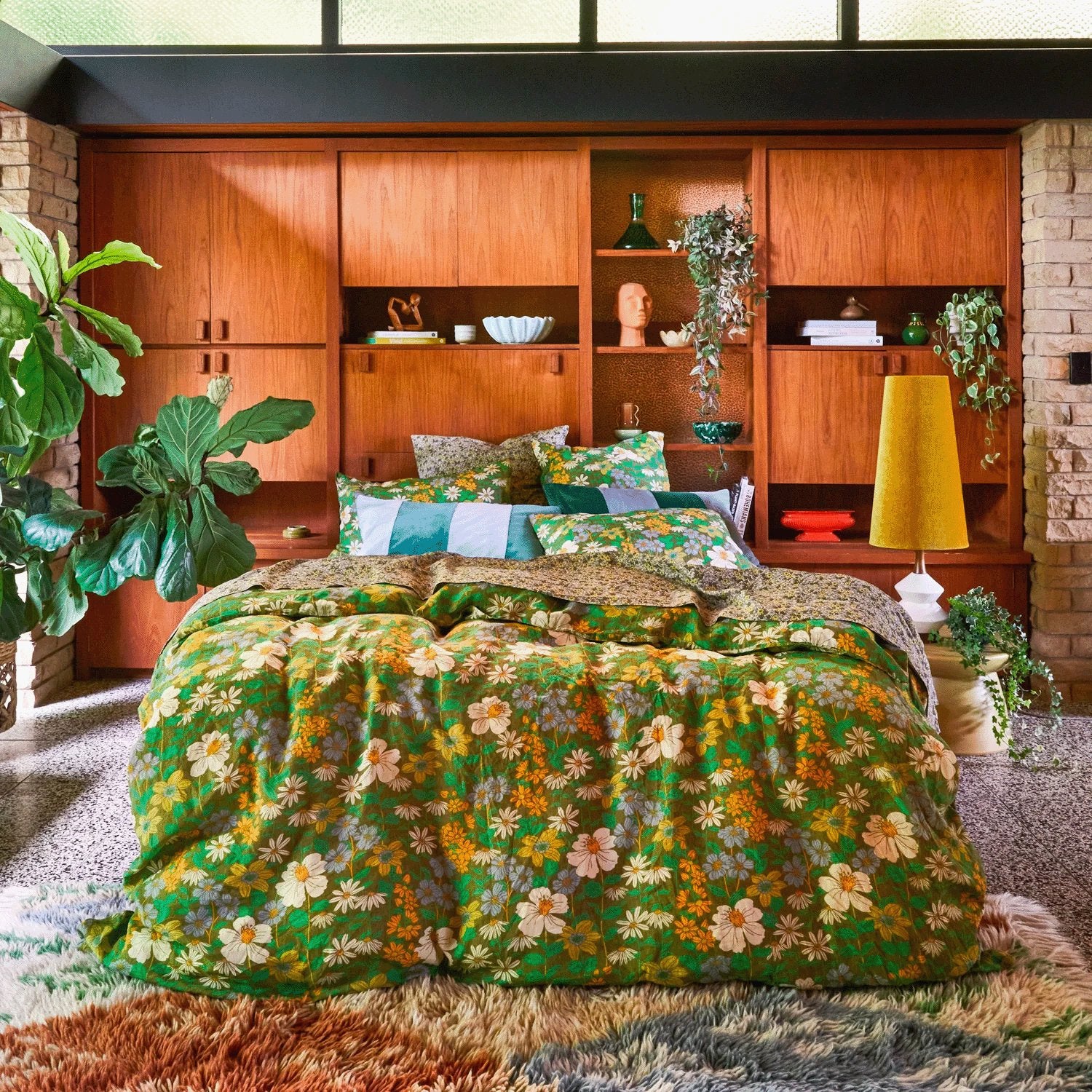 Bed – Moi on George